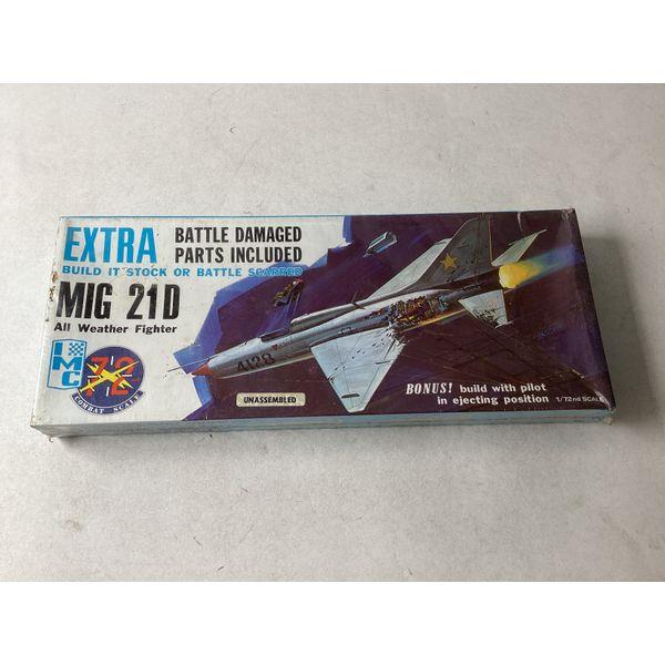 IMC MiG-21D - All Weather Fighter, Battle Damaged Parts, Ejecting Pilo ...